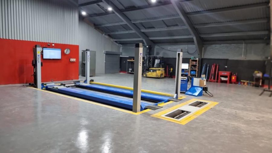 Class 7 ATL 4 Post Lift Bay - Garage Equipment & MOT Suppliers